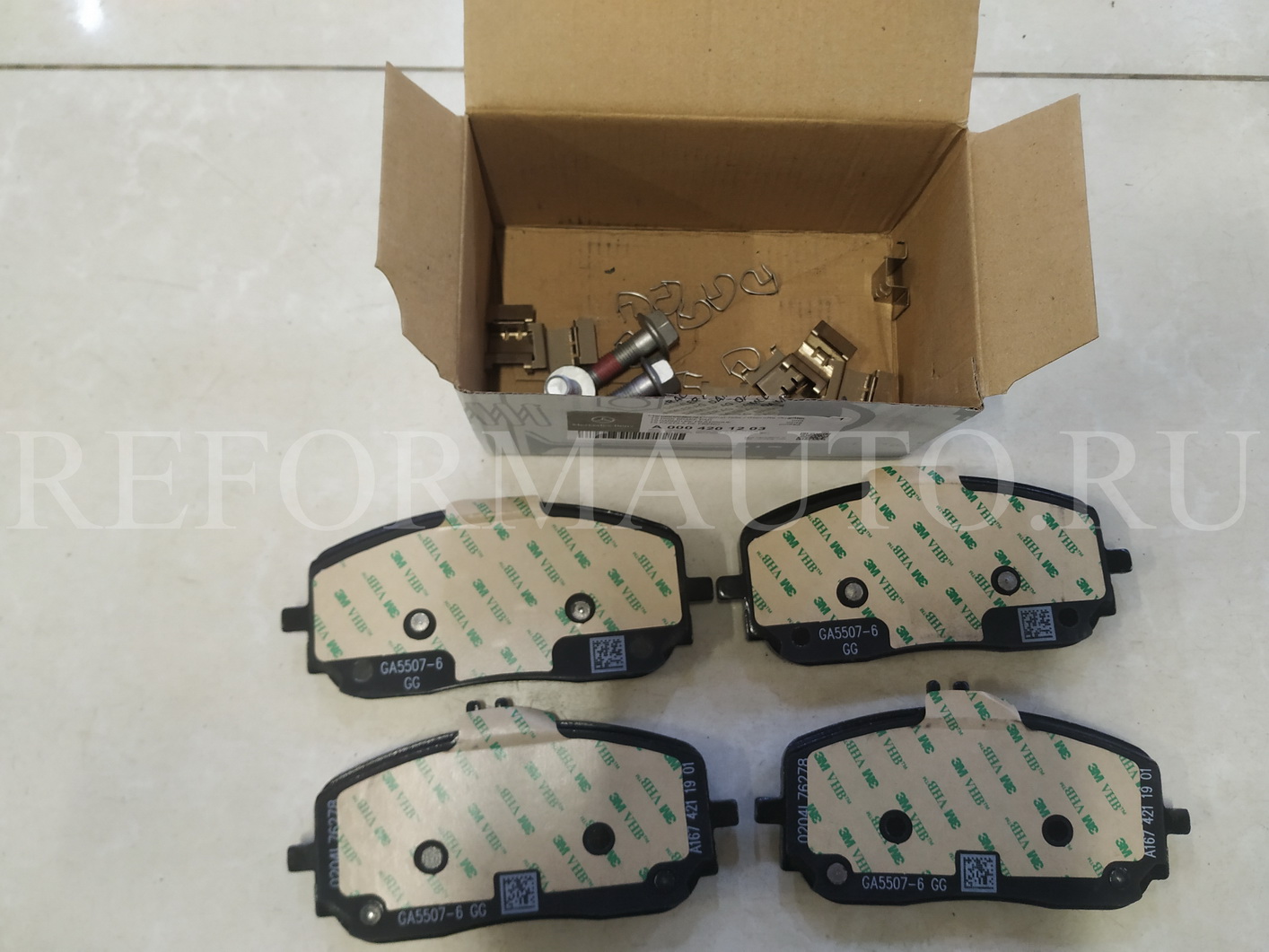 Mercedes-Benz - Smart A0004201203