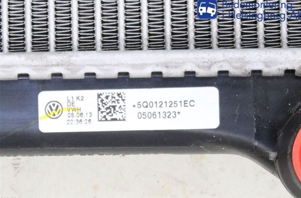 Радиатор охлаждения механика/автомат 1.2/1.6 Audi A3 (2012-2016) III (8V)